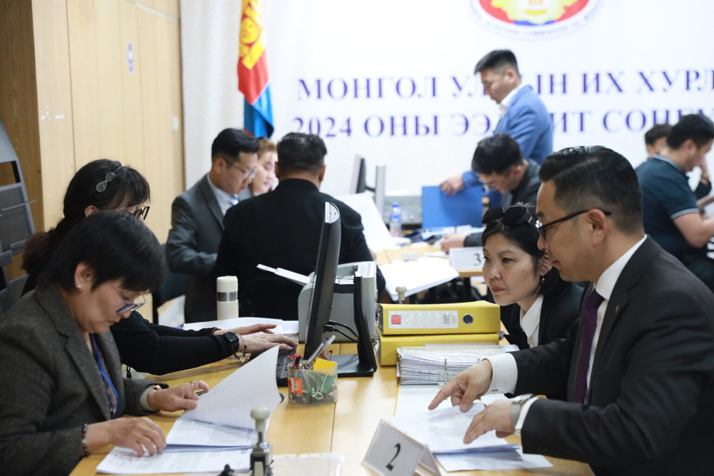 СЕХ нэр дэвшигчдийн баримт бичгийг хүлээн авч дууслаа